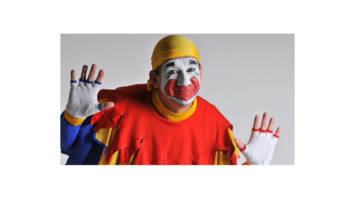El payaso más popular del país en Rostros y Rastros