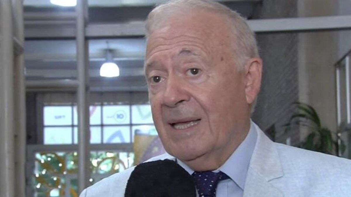 Hugo Pizzi: La OMS se politizó y se burocratizó