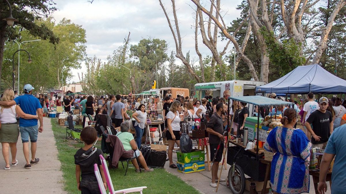 Con gran éxito, volvió el Paseo de las Ferias en el Parque Sarmiento