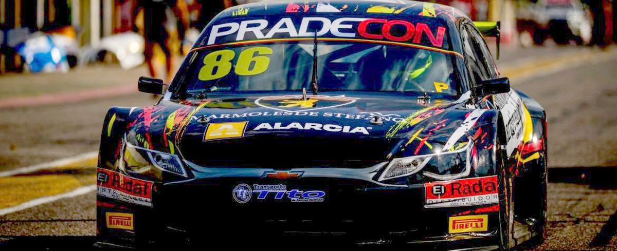 El campeón Diego Azar marcó el mejor tiempo en el Top Race V6 en los entrenamientos de Buenos Aires