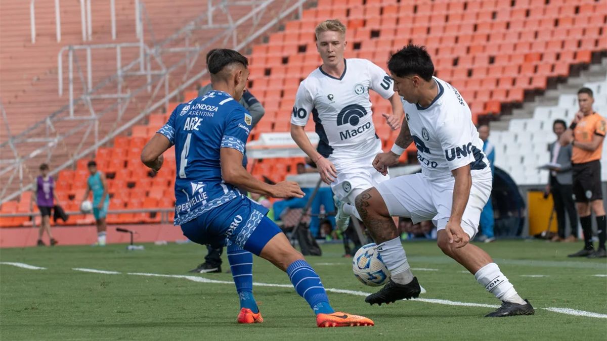 Godoy Cruz e Independiente Rivadavia no se sacaron ventajas en el clásico de Mendoza