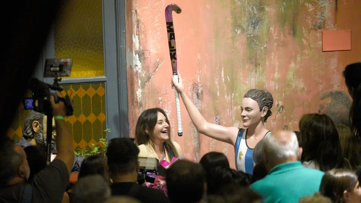 El emotivo reconocimiento que recibió Luciana Aymar en Rosario