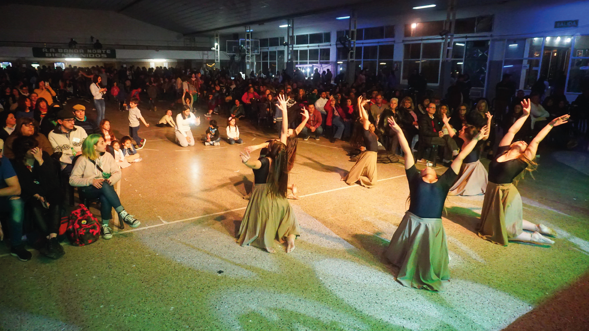 Después de cinco años, vuelve hoy la Peña del Abrazo que organiza la ...