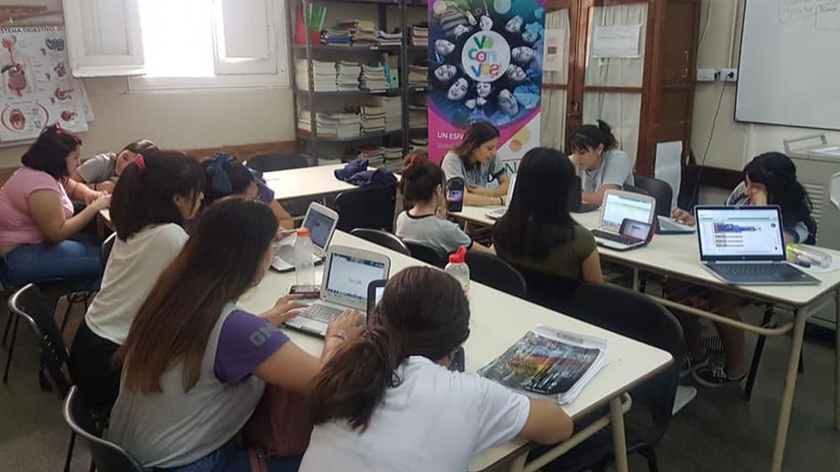 Casos de consumo problemático y violencia, comunes en adolescentes