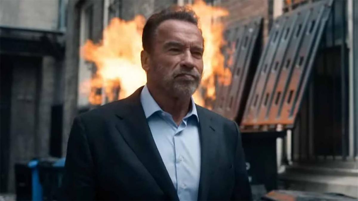 Arnold Schwarzenegger demuestra estar en plena forma en su primera ... Arnold Schwarzenegger demuestra estar en plena forma en su primera ...