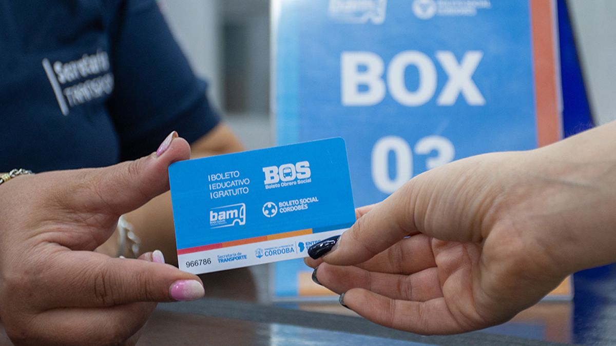 Advierten que el 60% de los chicos del secundario no usan el boleto ...