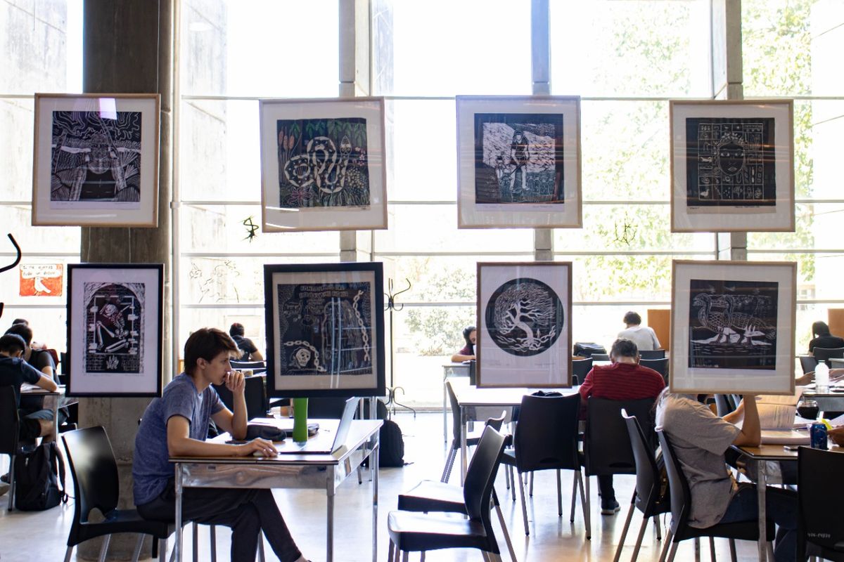 Mónica Neumann en Arte entre Libros