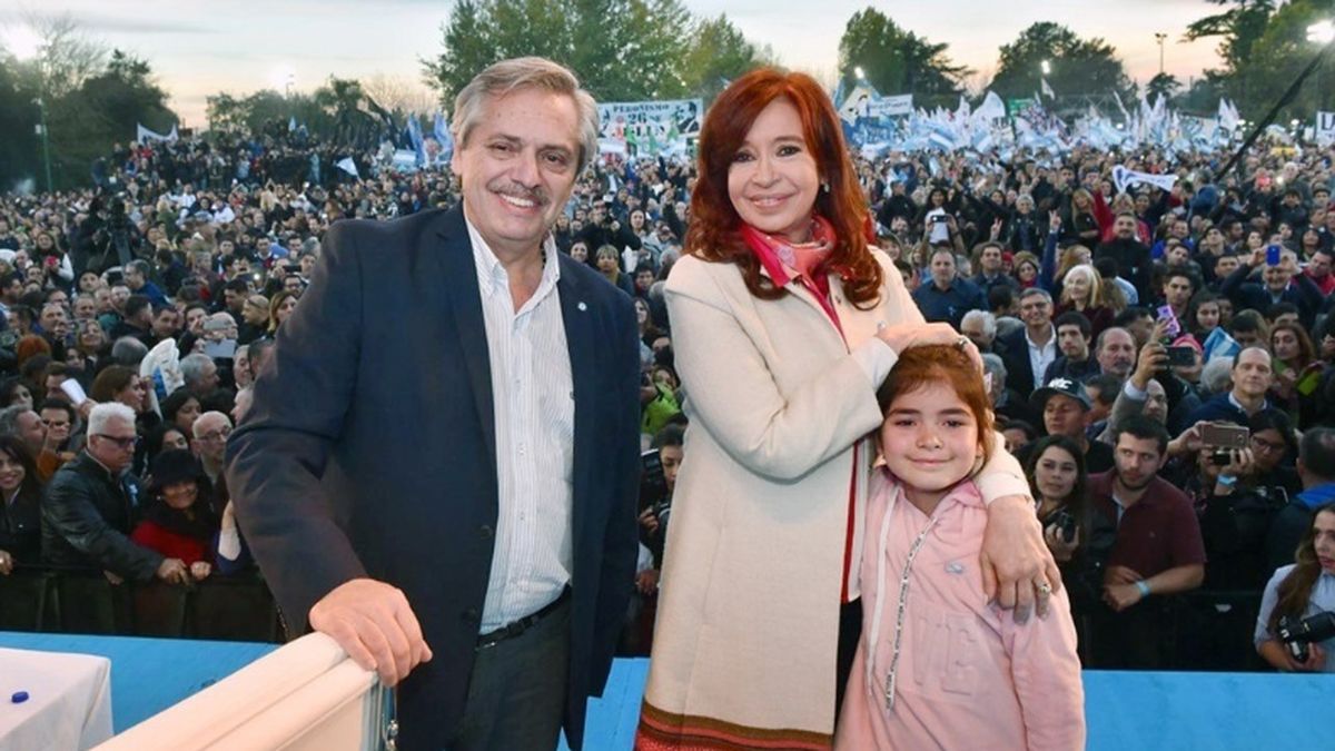 Cristina Y Alberto Fernández Compartieron Su Primer Acto De Campaña