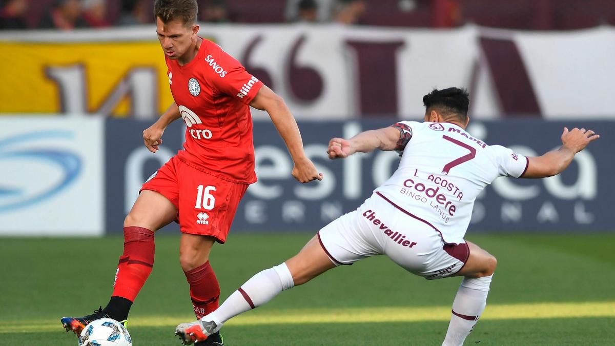 Lanús le sacó el invicto a Belgrano, que se mantiene momentáneamente en ...