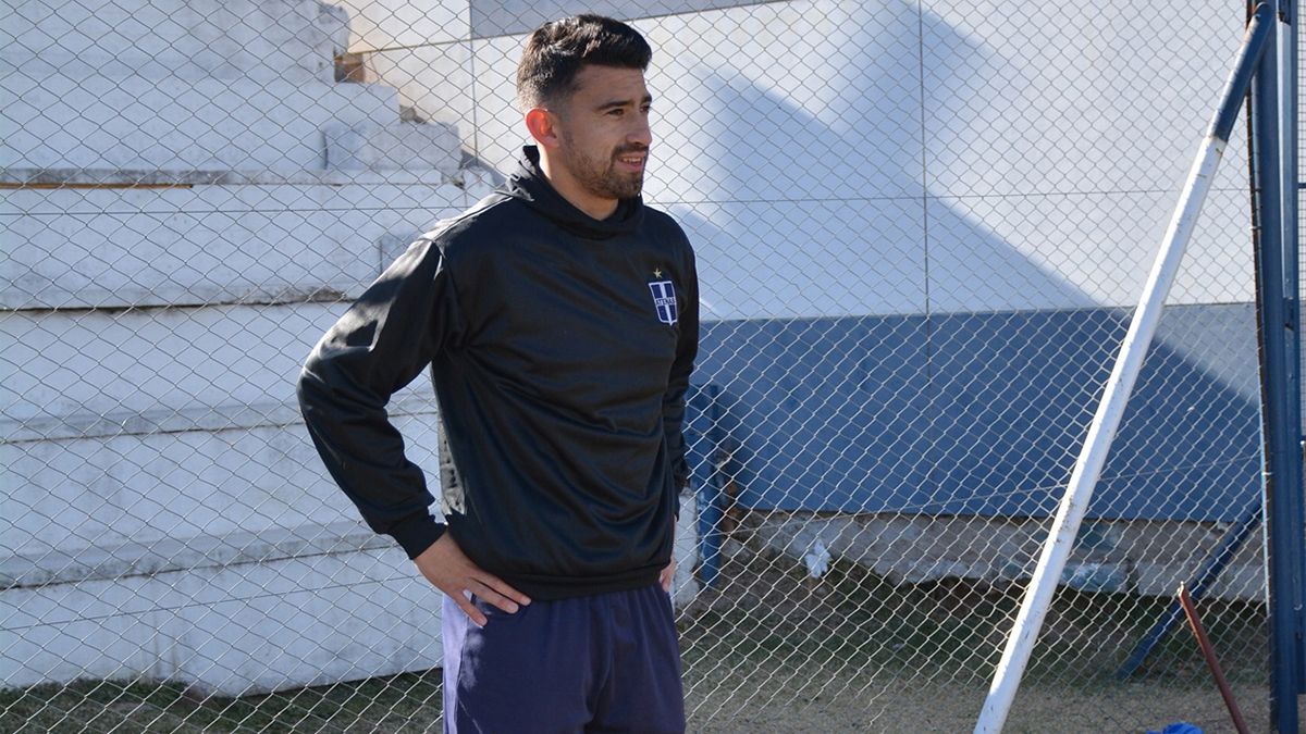 Axel Juárez apunta llegar a las dos últimas fechas