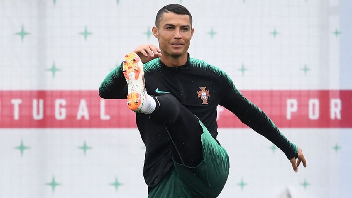CR7 volvió a entrenarse tras su brillante debut