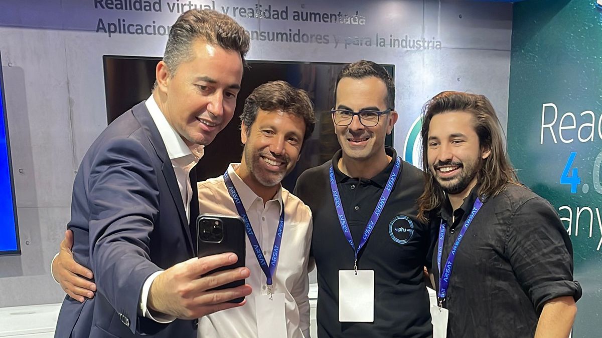 Manuel Calvo: En Córdoba la conectividad y la inclusión digital son una política de Estado