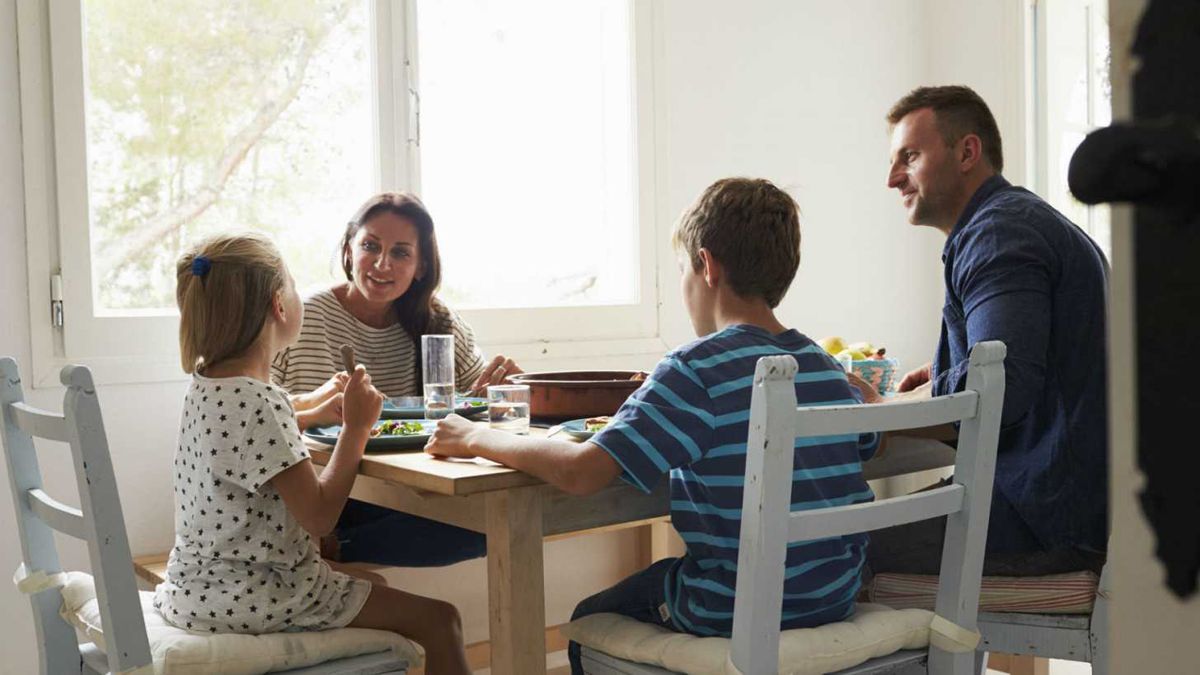 Promueven el diálogo en las familias durante la cuarentena