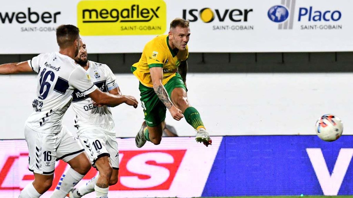 Rotondi marcó en el triunfo de Defensa