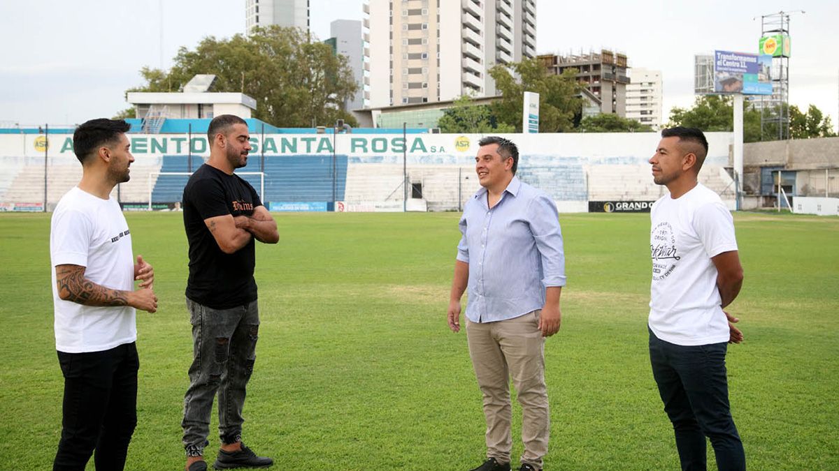 En este momento Atenas necesita de su gente, remarcó Federico Felippa