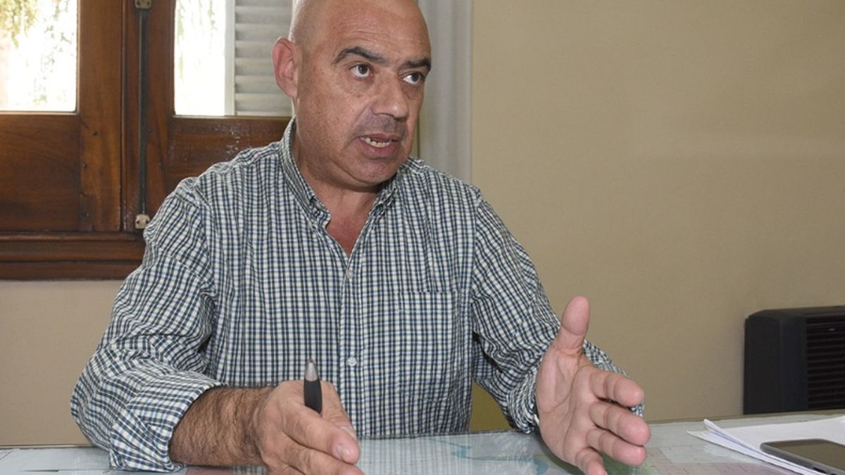 Niegan que el osario no funcione, pero admiten que los cajones van al ...