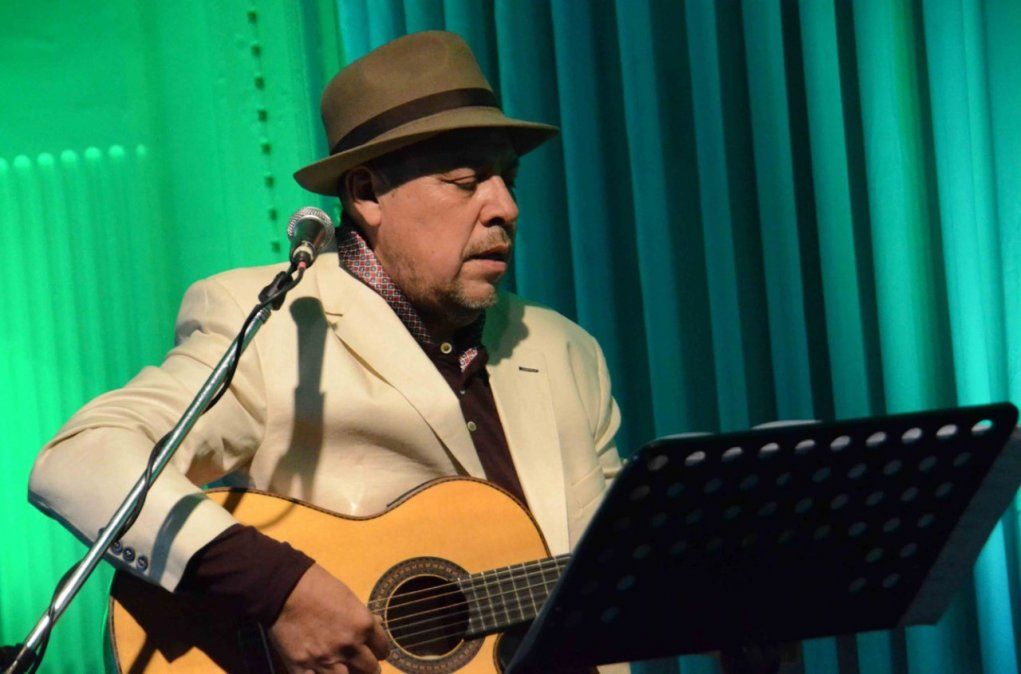 Cultura Solidaria: Homenaje al cantante Angel Bildoza