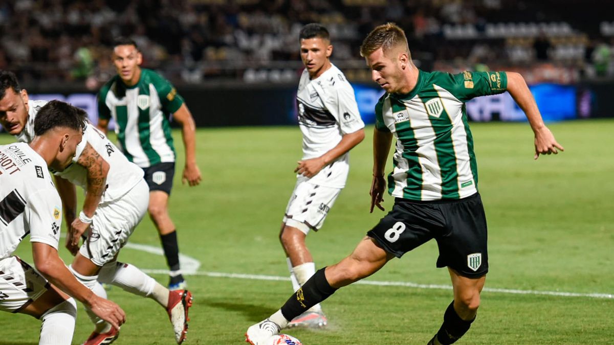 Banfield es el nuevo líder de la zona A