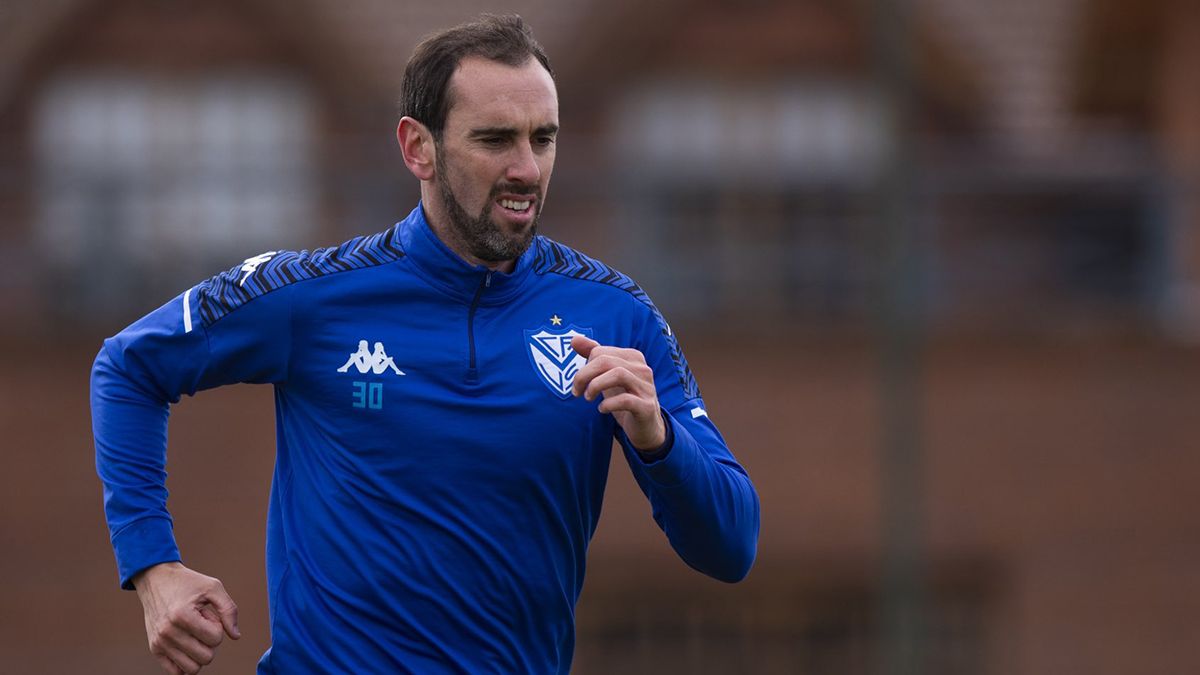 Godín habló de su debut en Vélez