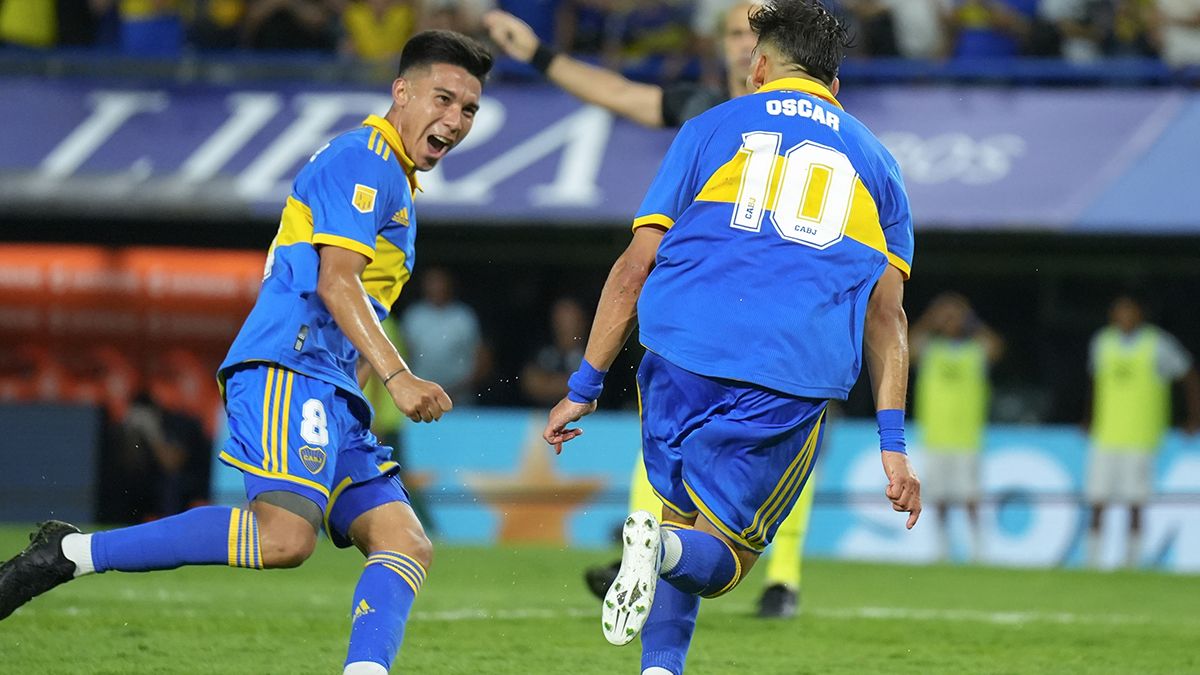 Boca arrancó con un triunfo la defensa del título en la Bombonera