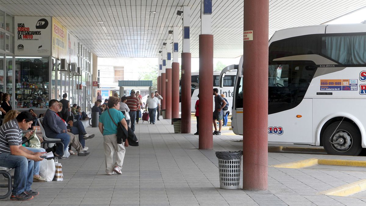Transporte: Aoita define hoy si habrá paro