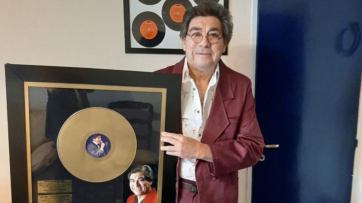 Ariel Mora, Disco de Oro a los 50 años con la música
