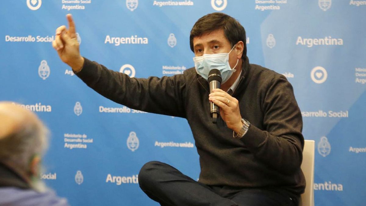 Daniel Arroyo dijo que ante un rebrote habrá ayuda para casos excepcionales