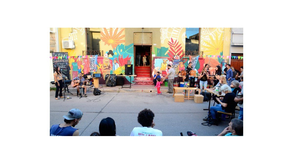 Abren un espacio cultural para dar contención a artistas locales