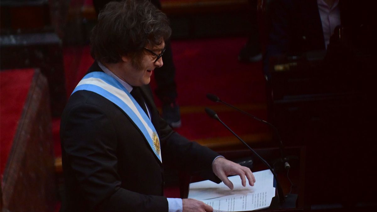 Milei visitará hoy La Rural y brindará un discurso por cadena nacional ...